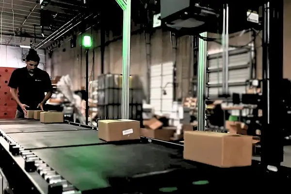 In-Motion Dimensioning Systems | Automated Shipping Lines